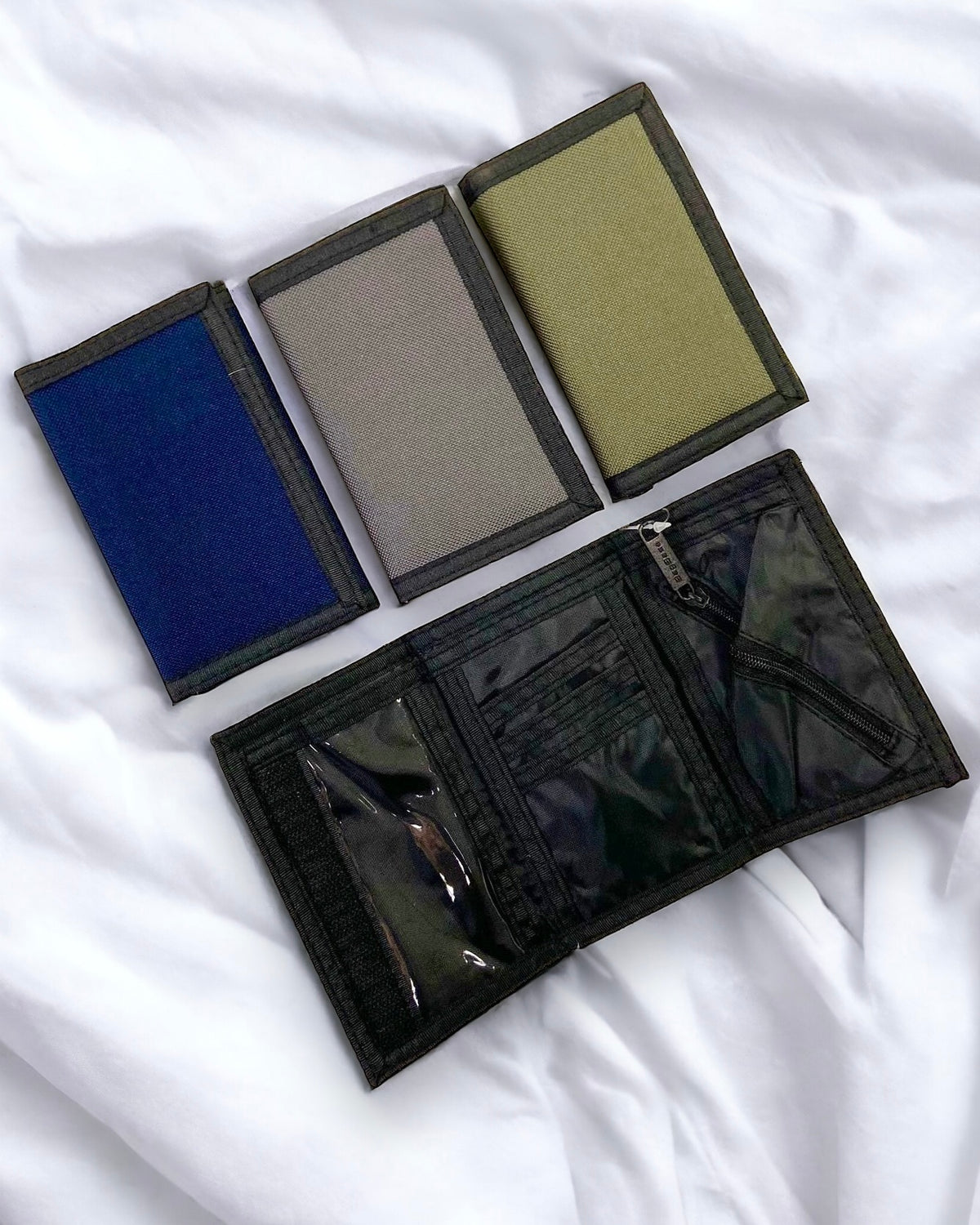 MENS RIPPER WALLET – Ro & Co Wholesale