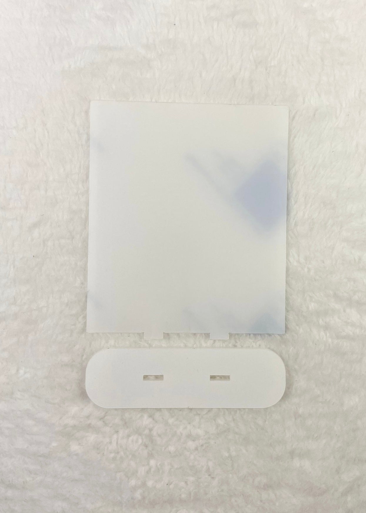 Freestanding Clear Acrylic Rectangle with Base – Ro & Co Wholesale